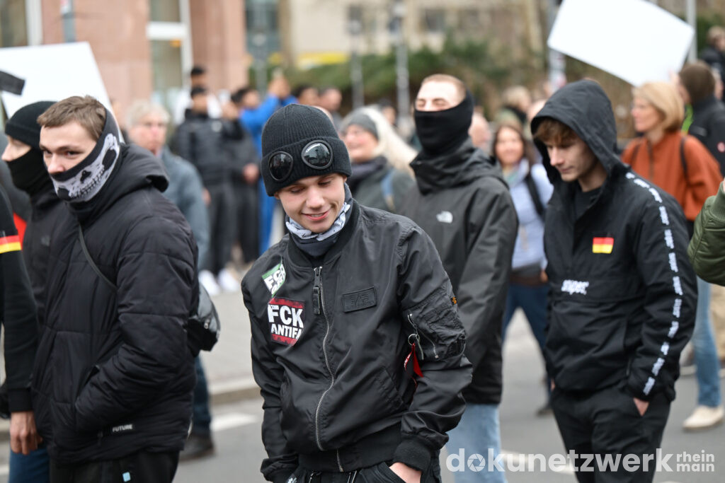 Extrem rechte Demonstration in Aschaffenburg | dokunetzwerk rhein-main