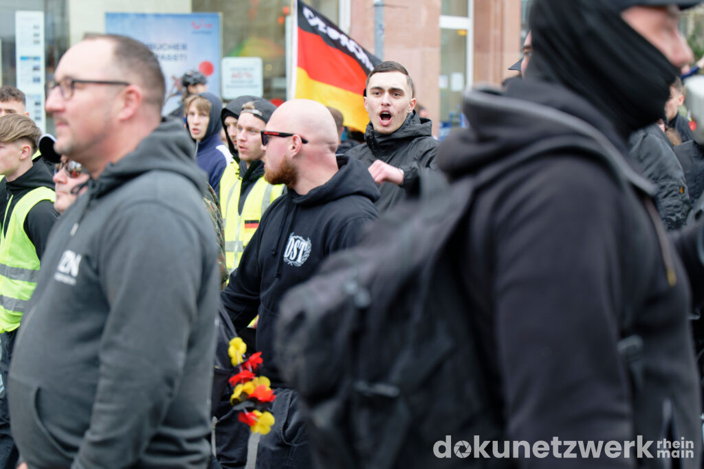 Extrem rechte Demonstration in Aschaffenburg | dokunetzwerk rhein-main